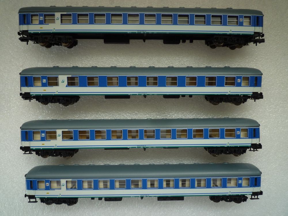 ARNOLD Set 4 FS (Italia) Wagen XMPR Typ UIC-X NEU (Neu und originalverpackt) in Delémont für CHF ...