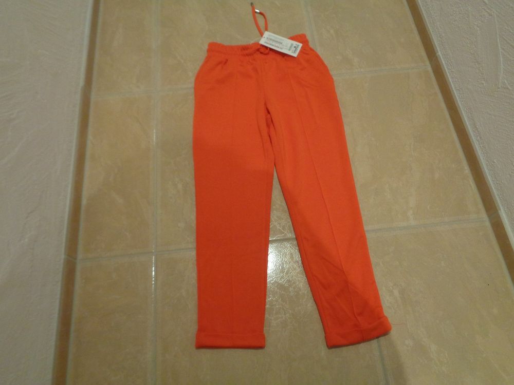 Amisu neue Trainerhose mit Bundfalten, XS | Kaufen auf Ricardo