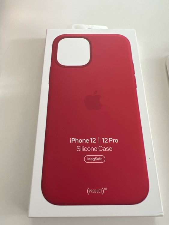 Apple iPhone 12 Pro Silicone Case mit MagSafe, red (Neu und ...