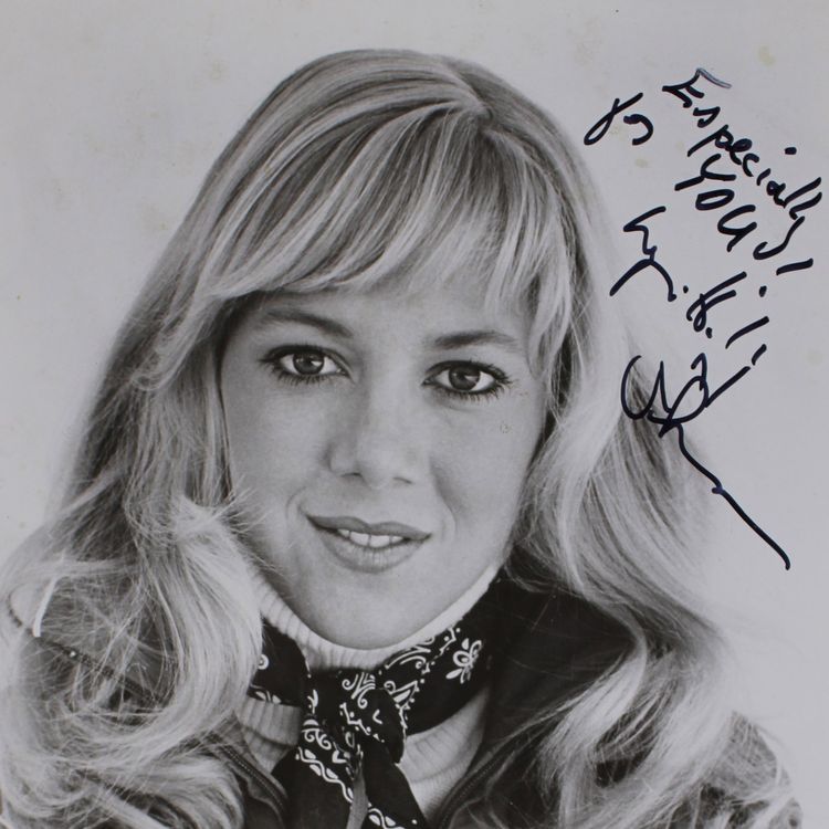 JAMES BOND Bondgirl ORIGINAL AUTOGRAMM LYNN-HOLLY JOHNSON | Kaufen auf ...