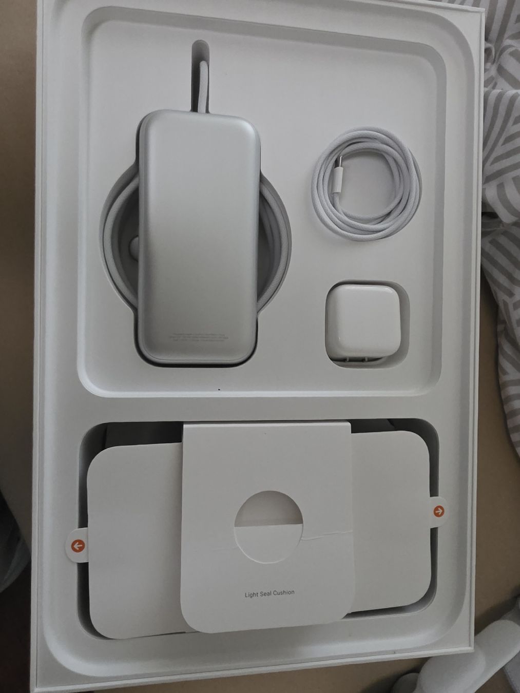 M5 Chip - Apple Vision Pro - 256GB - mit zubehör (Gebraucht) in Sins ...