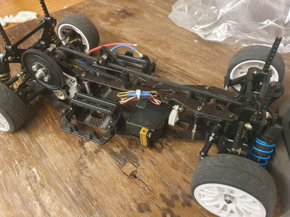 Tamiya TA04 PRO (Gebraucht) in Pfäffikon ZH für CHF 179 – mit Lieferung auf Ricardo kaufen