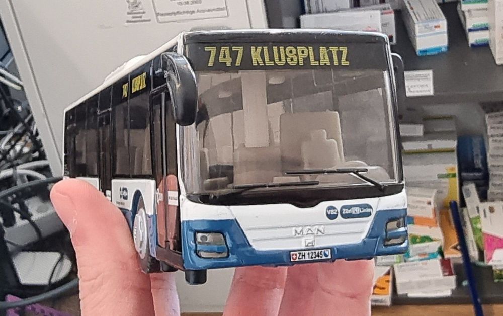 ZVV Bus Modell Zürich Nr 747 (Gebraucht) in Adliswil für CHF 40 – mit ...