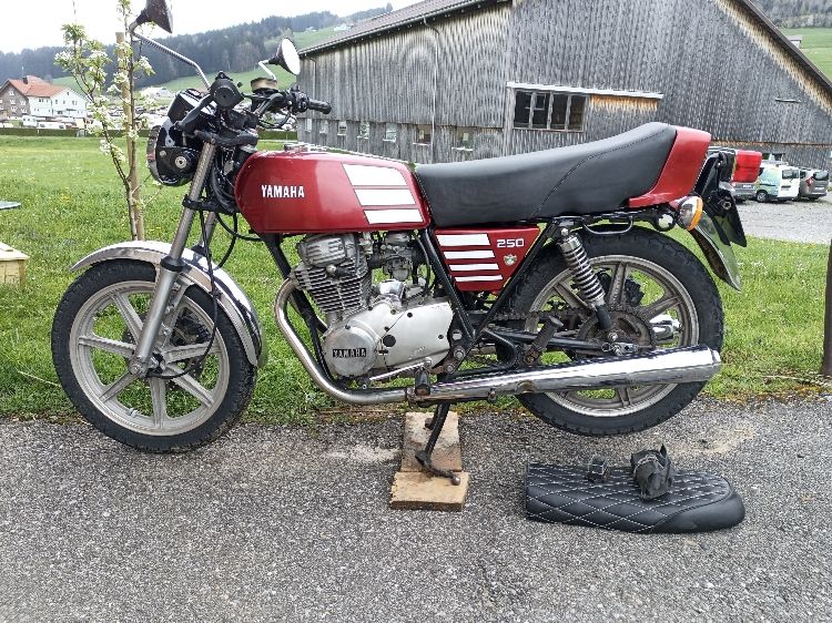 Yamaha XS 250 Oldtimer - Liebhaberstück mit Potential (Gebraucht) in ...