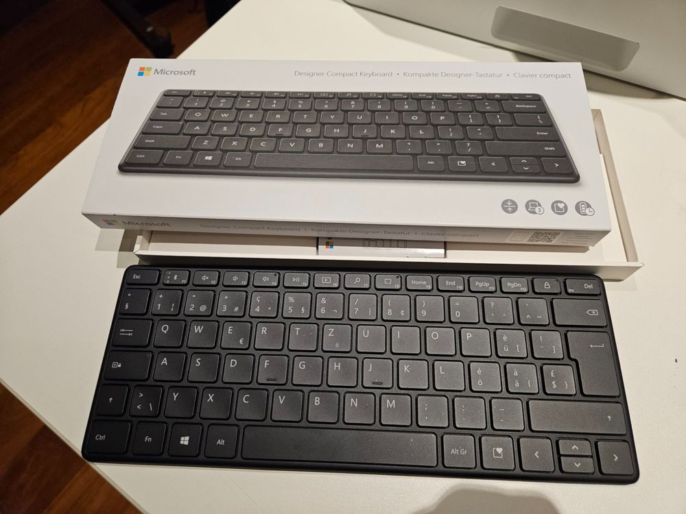 Microsoft Designer Compact Keyboard (Neu (gemäss Beschreibung)) in ...