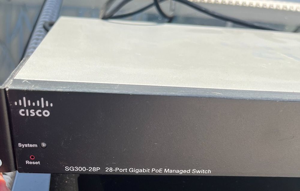 Cisco Switch SG300-28port Gigabit PoE managed | Kaufen auf Ricardo