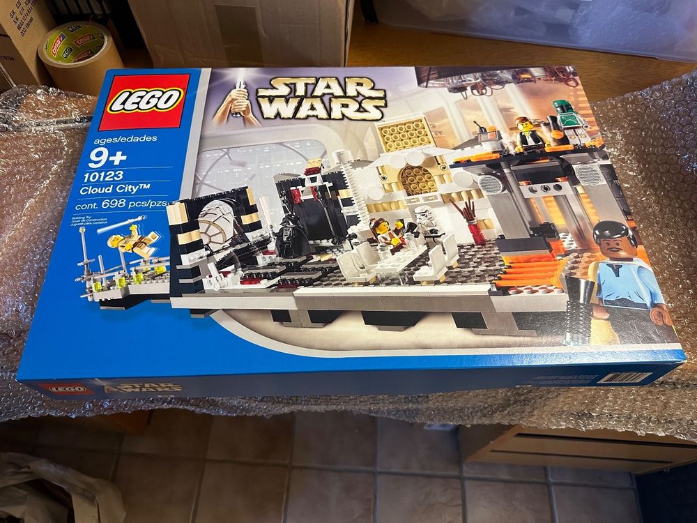 10123 Cloud City Lego Star Wars NEU OVP versiegelt Acrylcase (Neu und ...