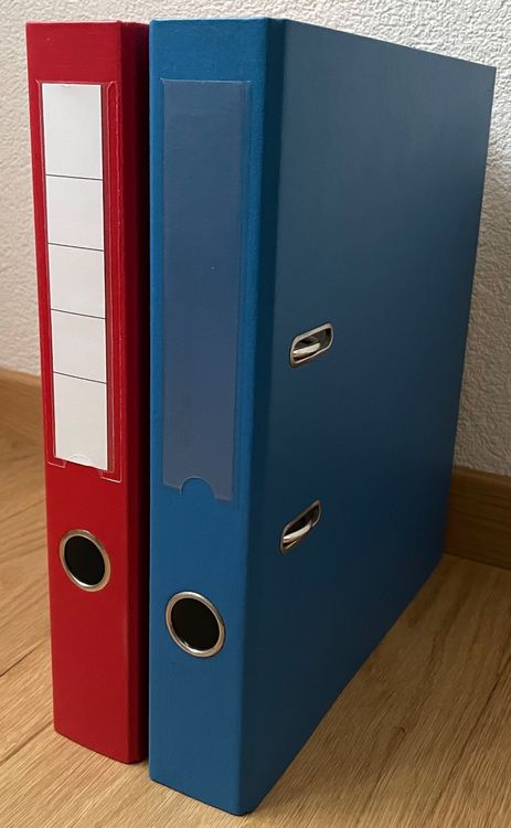 2 Aktenordner / Ordner (schmaler Rücken) (Gebraucht) in Eglisau für CHF ...