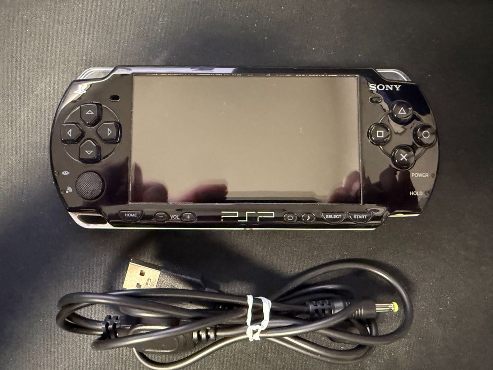 Console psp 2004 - Batterie Neuve (D'occasion) à Pont-de-la-Morge pour ...