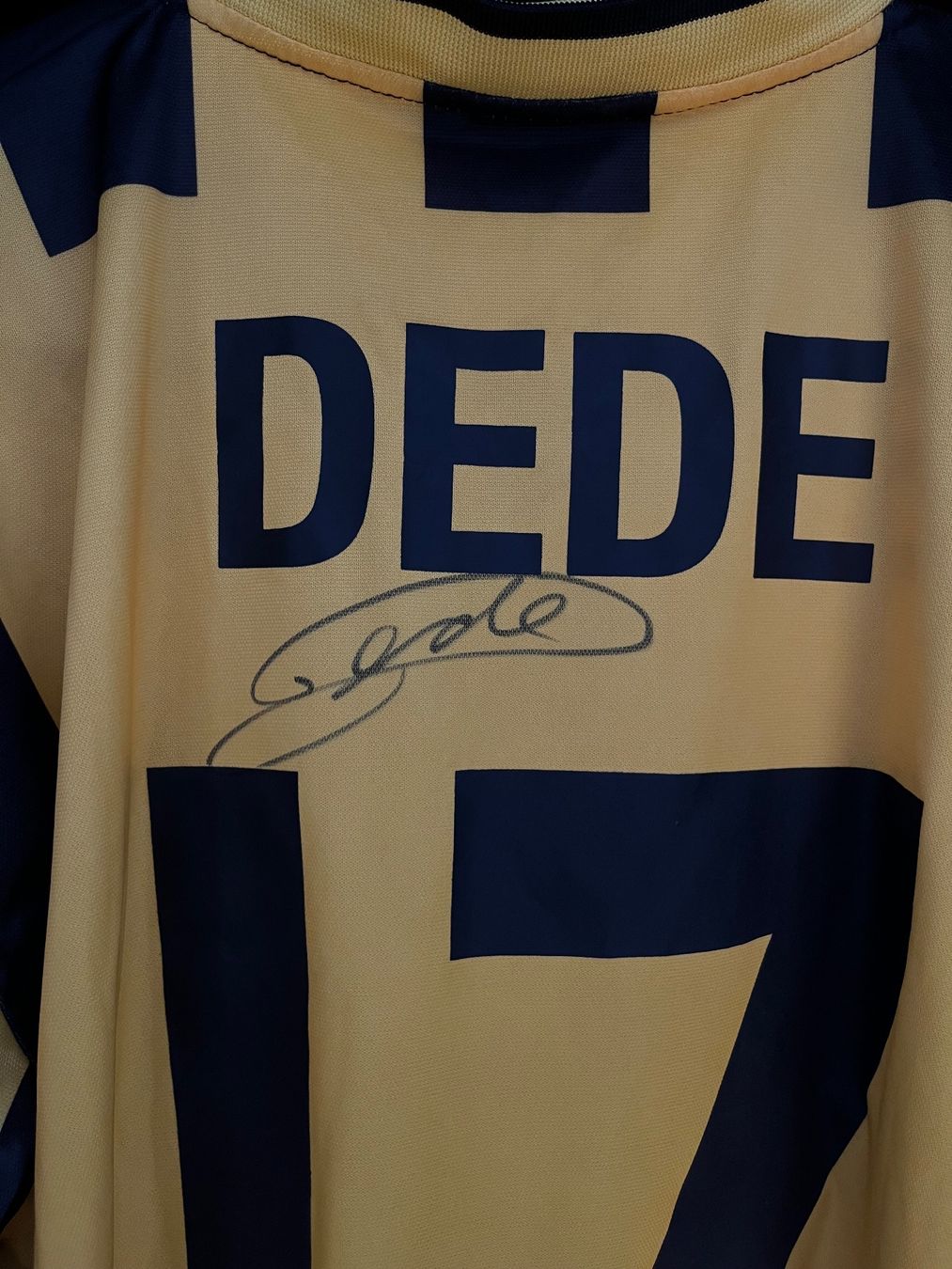Borussia Dortmund Trikot / Dede / Signed (Neu (gemäss Beschreibung)) in ...