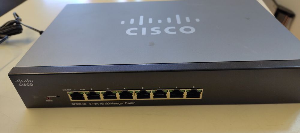 Cisco Managed 8-Port-Switch SF300-8 (Gebraucht) in Goldau für CHF 1 ...