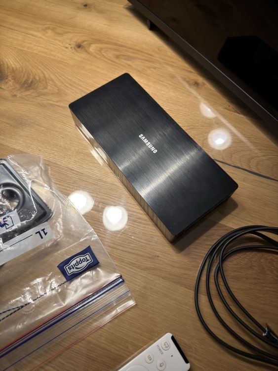 Samsung The Frame 32 Zoll QLED wie neu! (Neu (gemäss Beschreibung)) in ...