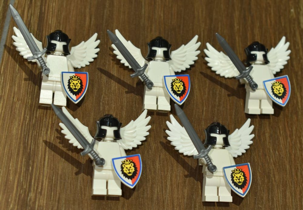 Original Lego Engel Ritter Minifiguren mit Zubehör (Gebraucht) in ...