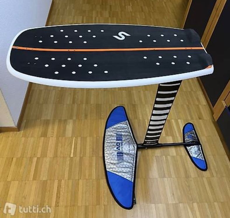 KiteFoilBoard SLINGSHOT HOPE CRAFT V2 in 90cm, neuwertig (Neu (gemäss Beschreibung)) in ...