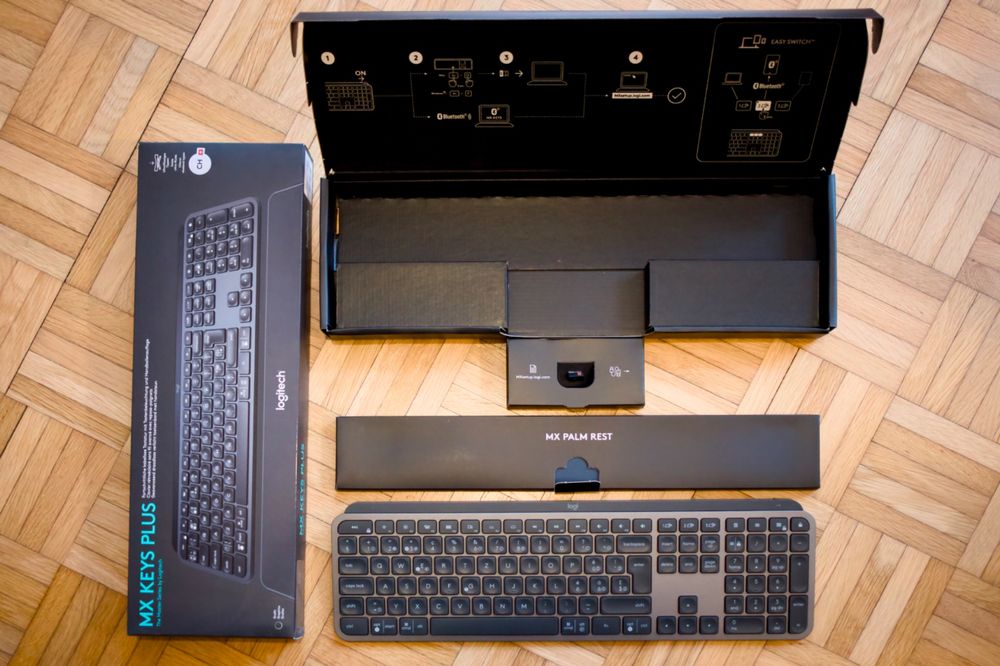 Logitech MX Keys Plus (Neu (gemäss Beschreibung)) in Andelfingen für ...