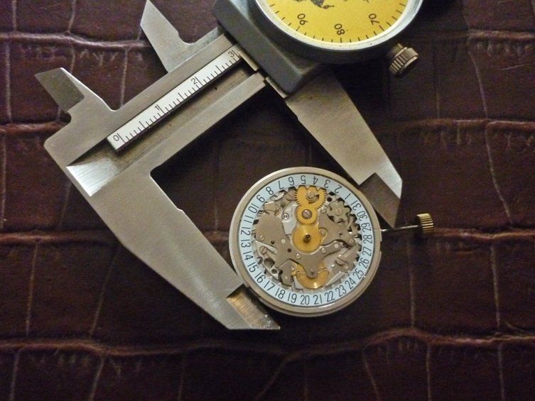 Vintage Tag Heuer Cal. 36 Chronometer - Automatic Werk (Defekt) in ...