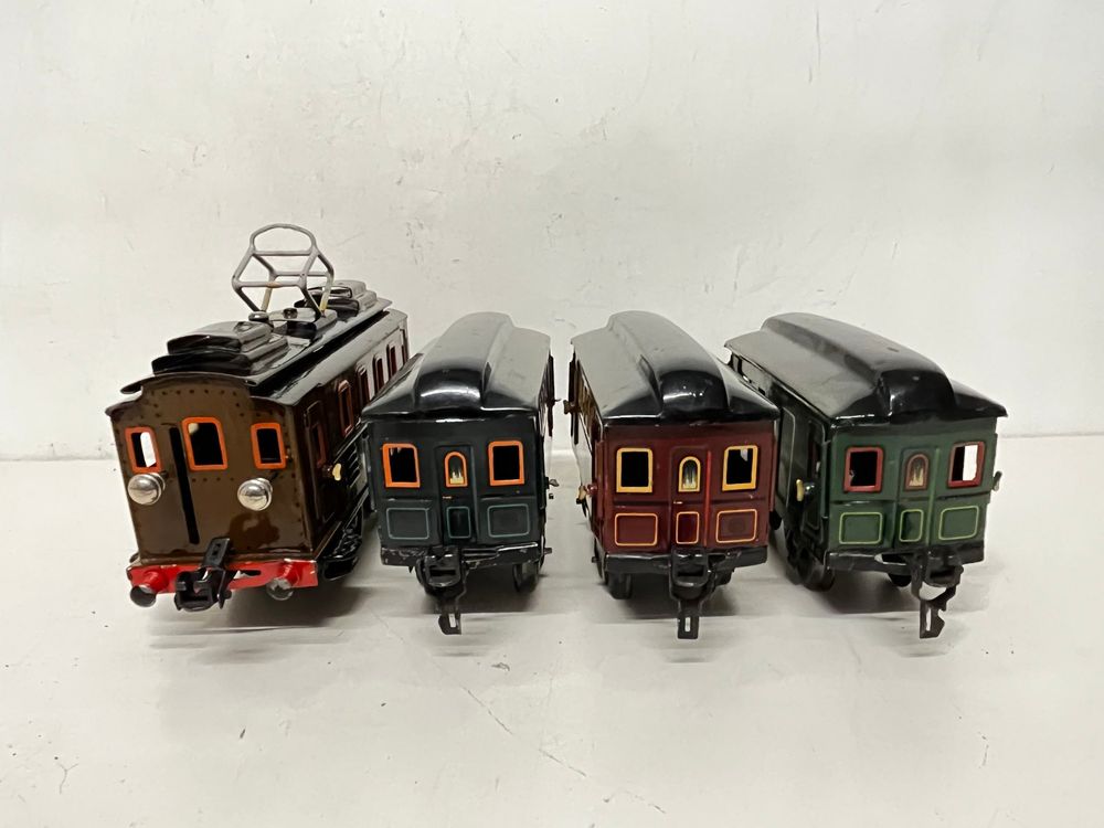 Märklin Spur 0 Zug-Garnitur im OK neuwertig Baujahr 1926 (Gebraucht) in ...