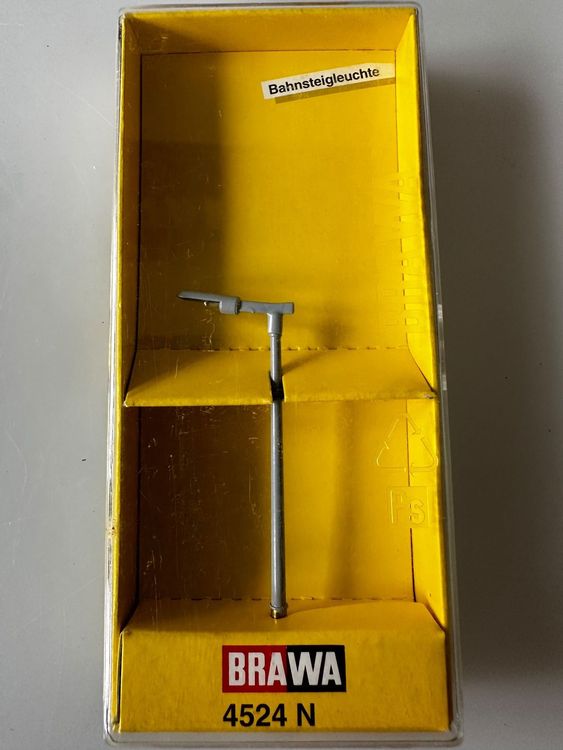 BRAWA 4524 N Bahnsteigleuchte (Gebraucht) in Abtwil SG für CHF 14.9 ...