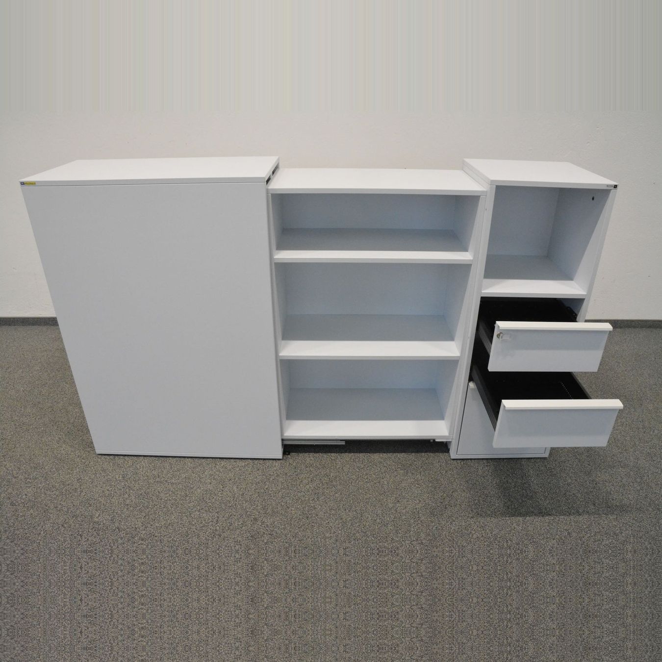 Sitag OrgaTower Apothekerschrank Öffnung links (Gebraucht) in Schönenwerd für CHF 390 – nur ...