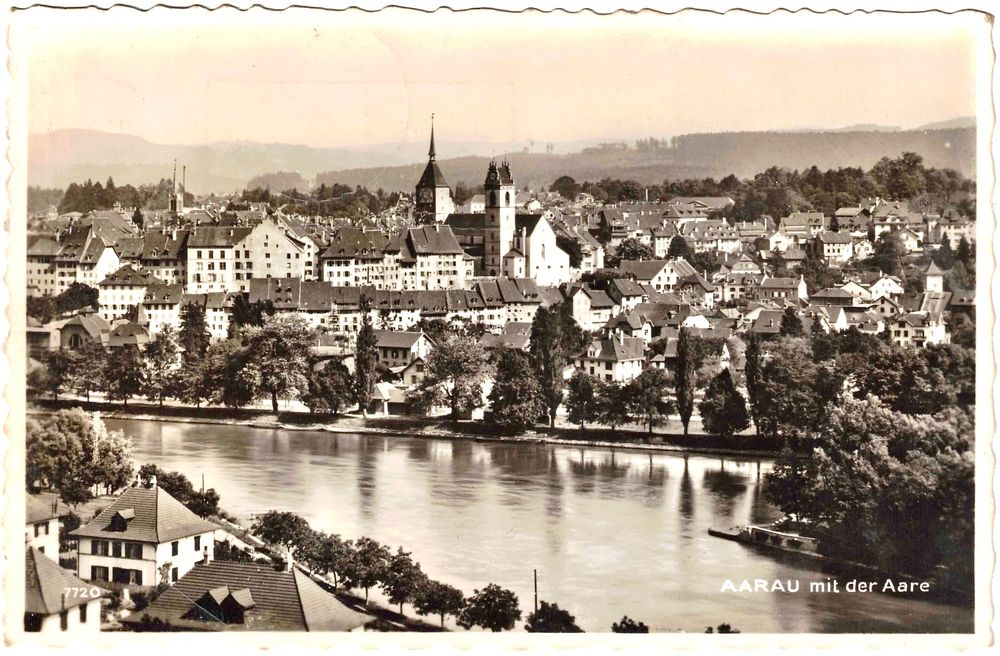 AARAU mit der Aare ca. 1945 (Gebraucht) in Oberdorf BL für CHF 3.85 – mit Lieferung auf Ricardo ...