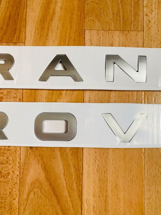 Range Rover 3D Emblem Logo Schriftzug Silbermatt Neu (Neu und ...