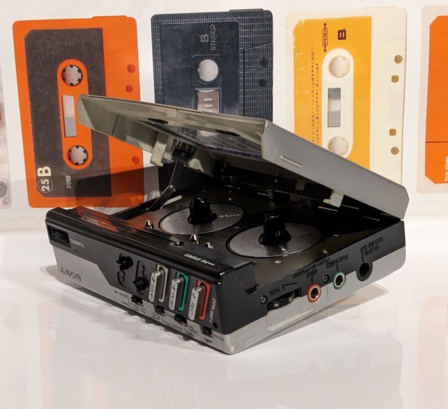 SONY WM-F65 Walkman, Radio, Teildefekt - 80er Vintage selten (Defekt ...