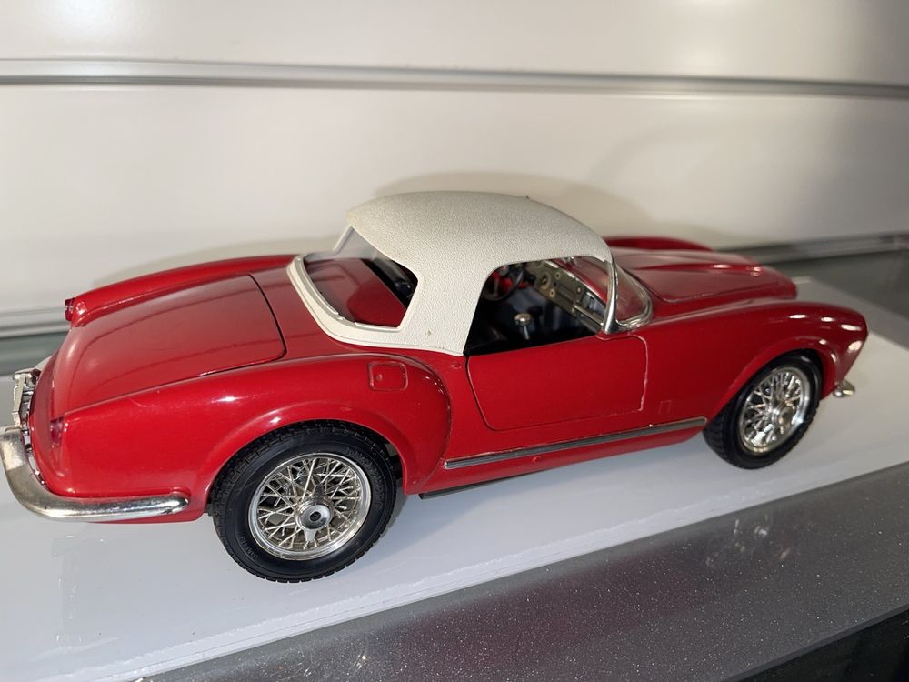 Modellauto Burago Lancia Aurelia B24 Spider Bj. 1955 (Gebraucht) in Siebnen für CHF 19 – mit ...