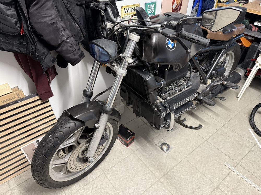 BMW K100 - Projet Café Racer (Gebraucht) in Vouvry für CHF 1250 – nur Abholung auf Ricardo kaufen