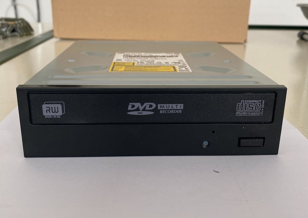 Hitachi DVD Recorder Sata (Gebraucht) in Wängi für CHF 5 – mit ...