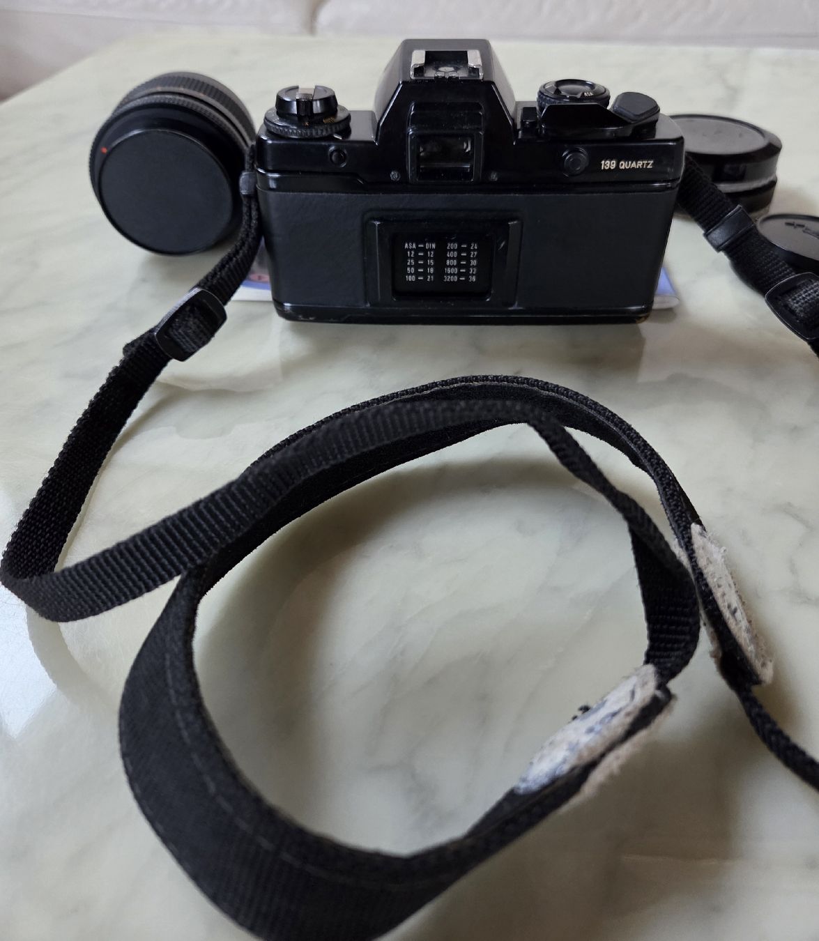 Contax 139 Quartz Carl Zeiss Planar1.7/50 & Distagon2.8/28 T (Gebraucht ...