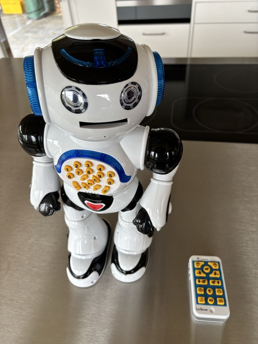 Roboter der Witze erzählt, tanzt - mit Fernsteuerung (Gebraucht) in ...