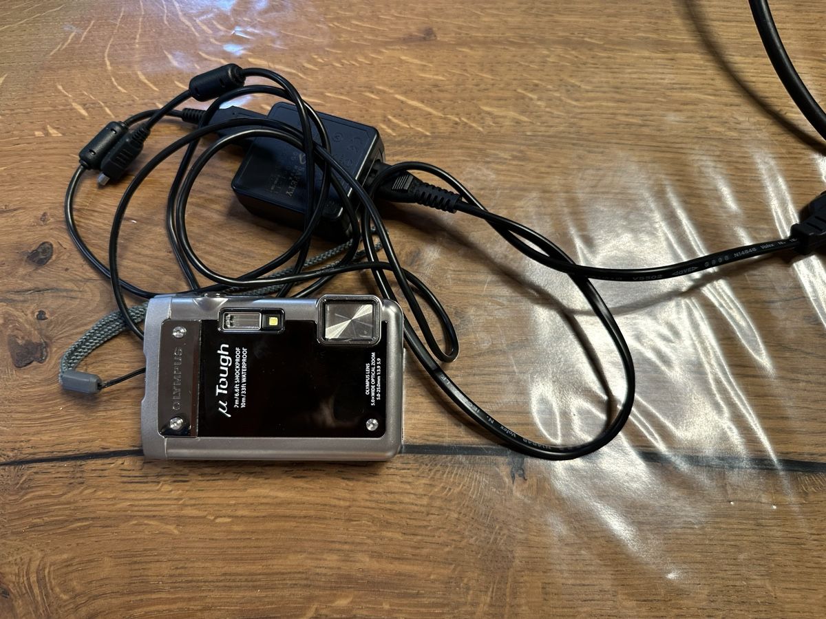 Appareil photo aquatique (D'occasion) à Autigny pour CHF 1 – retrait ...