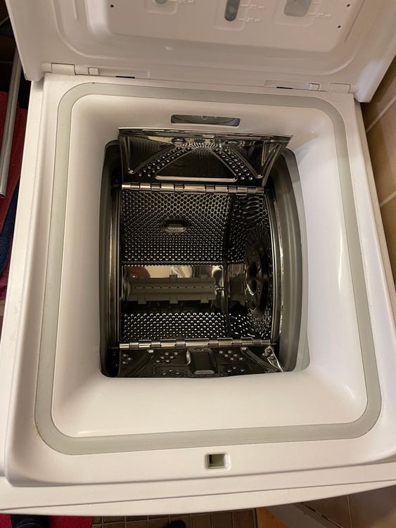 Fast neue Waschmaschine Whirlpool AW6610 Toploader (Gebraucht) in ...