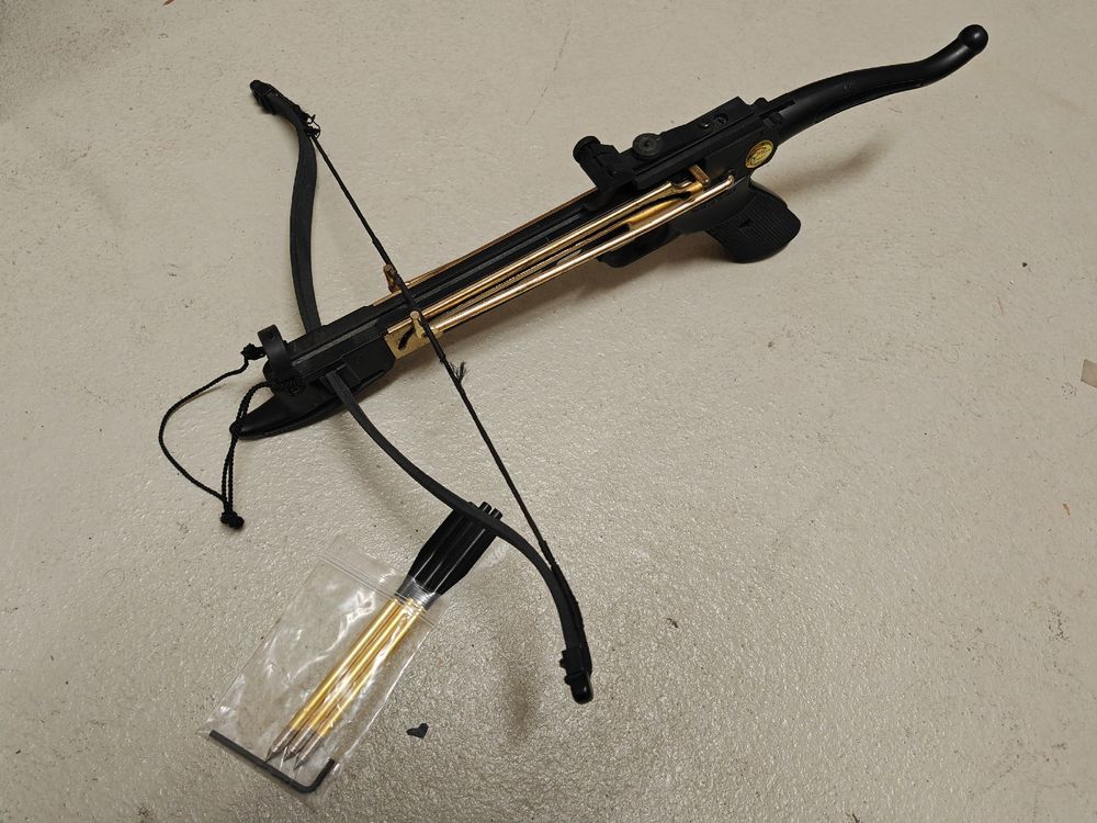 Mini Cross Bow, Armbrust mit Bolzen (Gebraucht) in Niederhasli für CHF ...