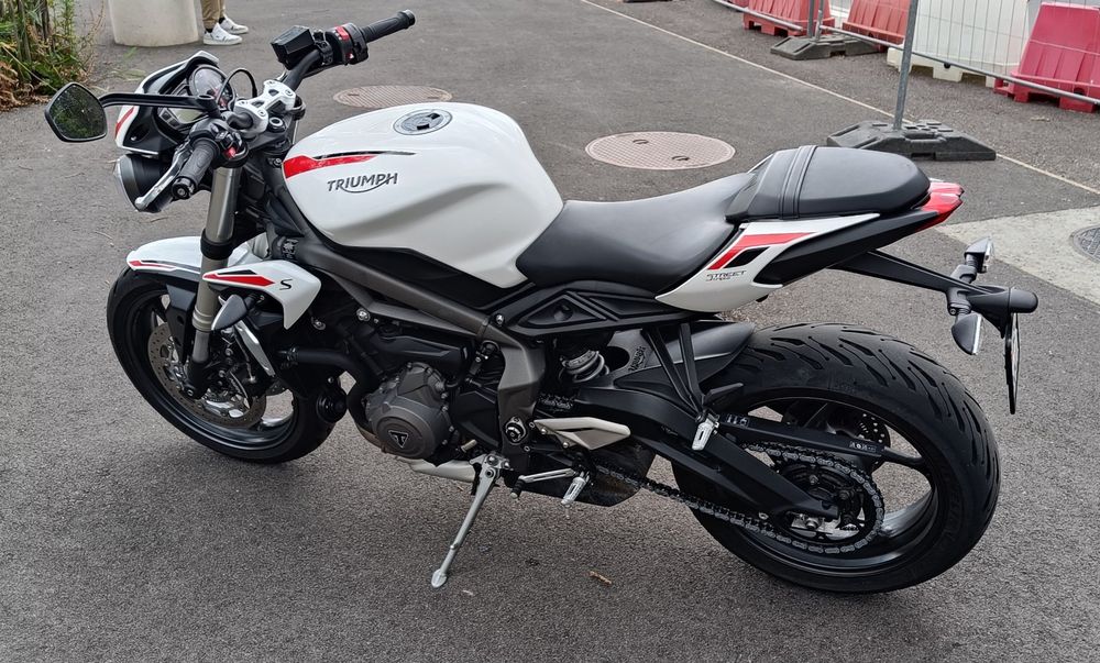 Triumph street triple 660 s (35Kw) | Kaufen auf Ricardo