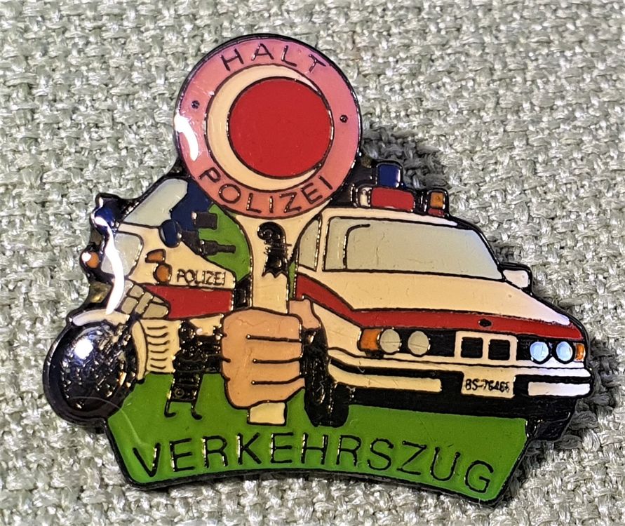 P111 - Pin Halt Polizei Verkehrszug Basel Stadt Motorrad BMW | Kaufen auf Ricardo