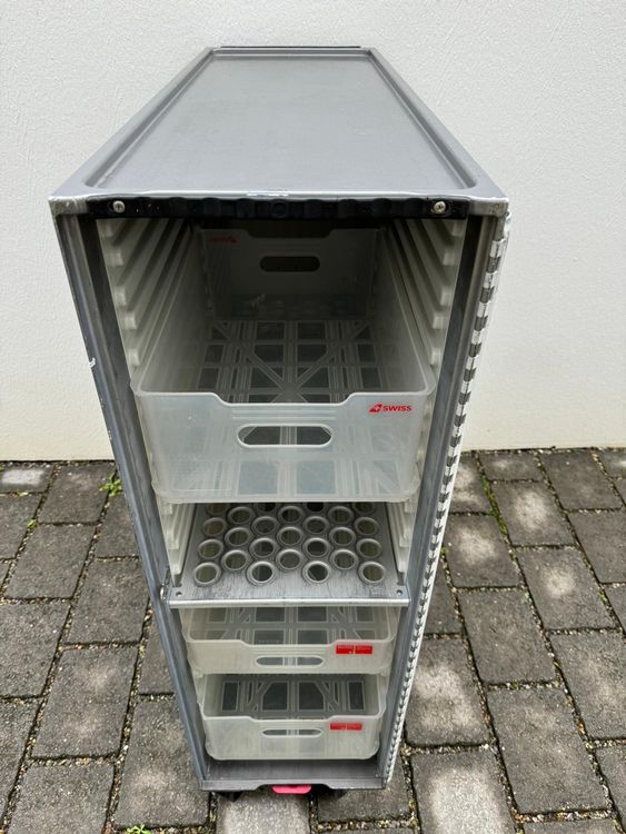 SWISSAIR Airline Trolley KSSU 1/1 full size mit neuen Rädern (Gebraucht ...