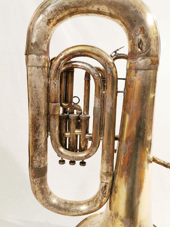 Antike Tuba F.Besson Paris (Gebraucht) in Rieden AG für CHF 330 – nur ...
