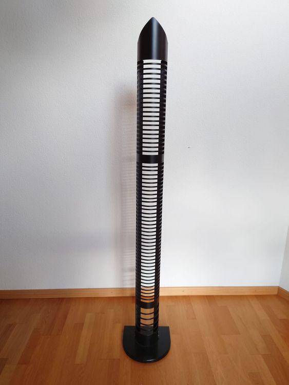 Étagère porte-CD, métal noir, hauteur 161 cm, pour 65 CD (Gebraucht) in ...