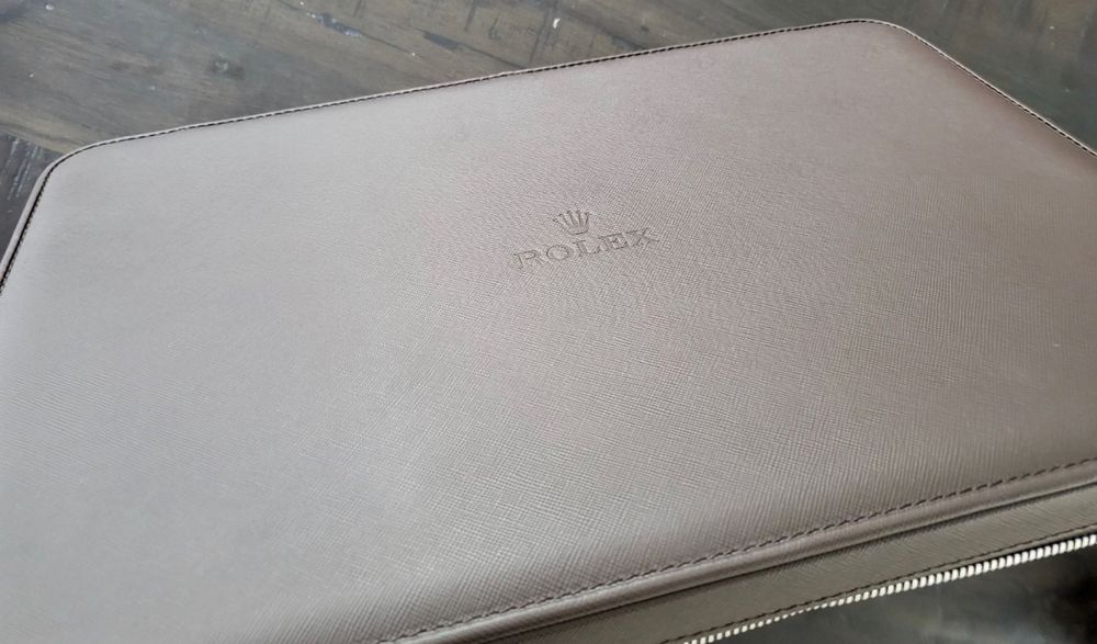 Original Rolex Uhrenetui / Koffer für 12 Uhren aus Leder NEU | Kaufen ...