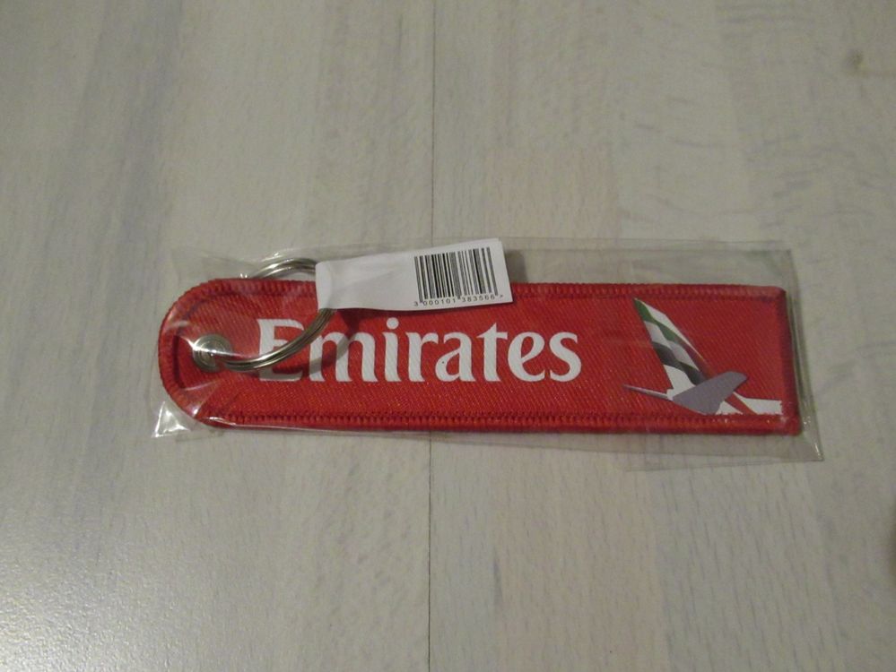 EMIRATES Schlüsselanhänger "Remove before Flight" NEU (Neu und ...