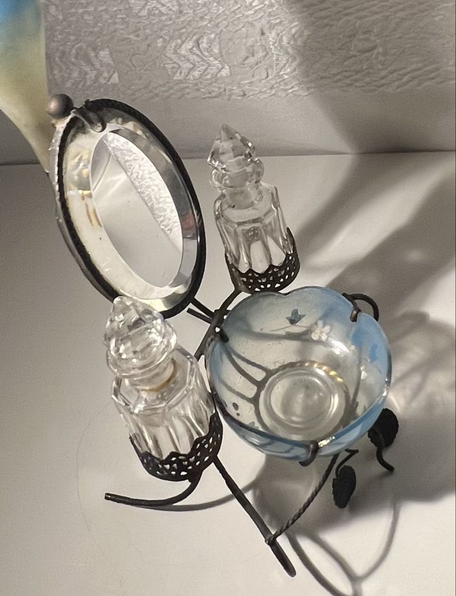 Rare présentoir de parfum Napoléon III miroir baguier flacon (D ...