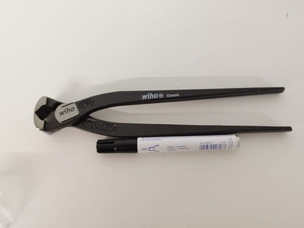 Wiha Hammer-Zange Z31 000 250 (Neu (gemäss Beschreibung)) in Widnau für ...