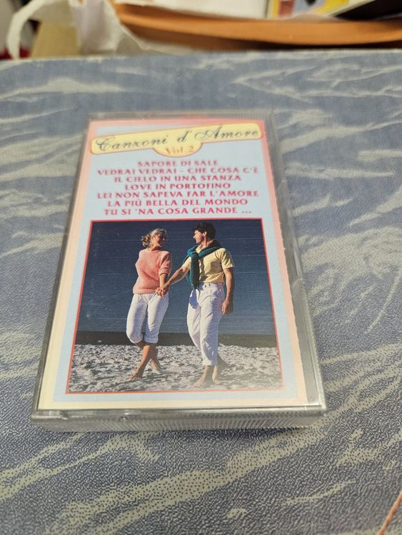 Musicassetta "Canzoni d'amore vol.2" (Gebraucht) in Melano für CHF 3 – mit Lieferung auf Ricardo ...