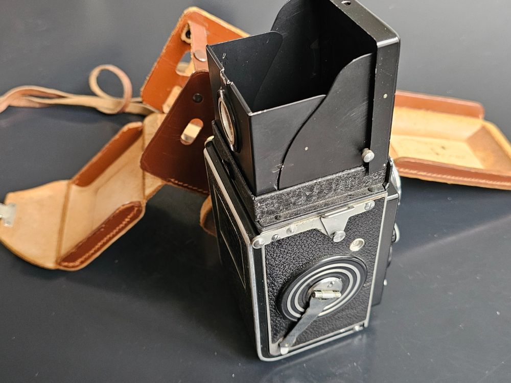 Kamera Rolleiflex Automat Model 3 (hergestellt 1945 – 1949) (Defekt) in ...