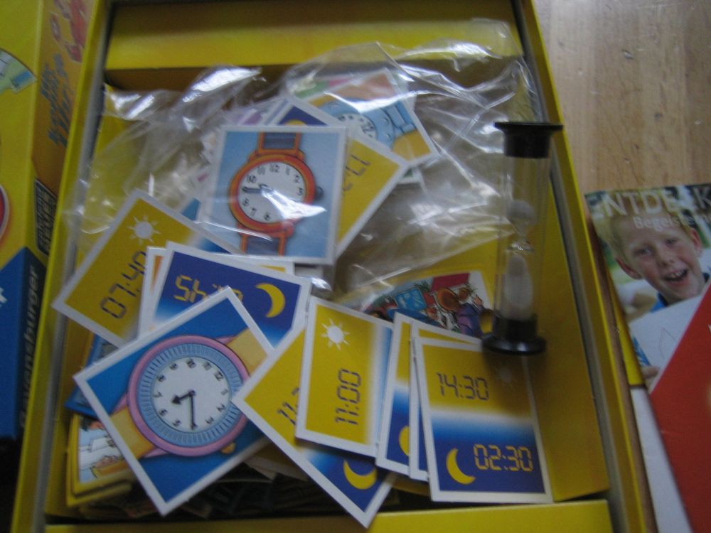 Wer kennt die Uhr von Ravensburger | Kaufen auf Ricardo Wer kennt die Uhr von Ravensburger | Kaufen auf Ricardo