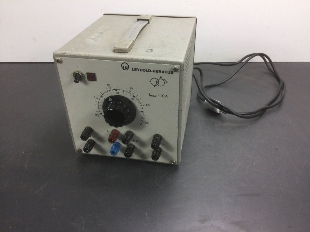 Gebrauchter Leybold Heraeus Transformer bis 25 Volt | Kaufen auf Ricardo