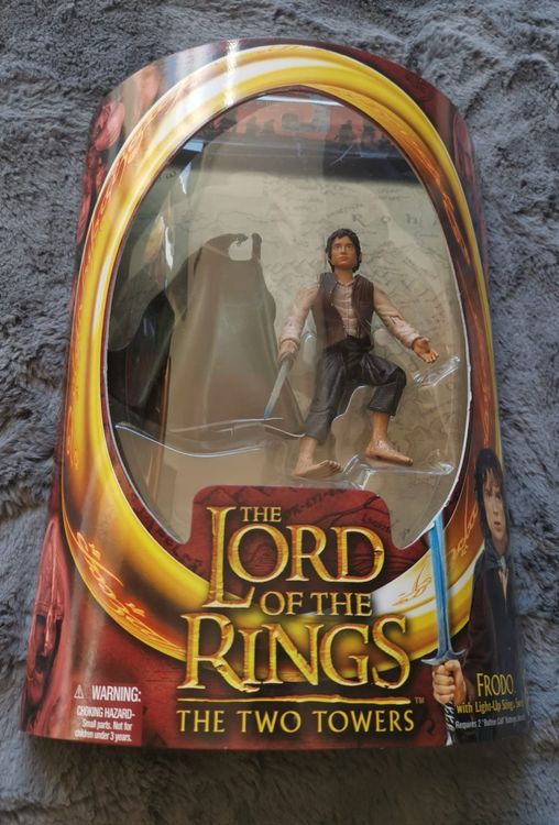 Lord of the Rings Actionfigur "Frodo" aus The Two Towers (Neu und ...