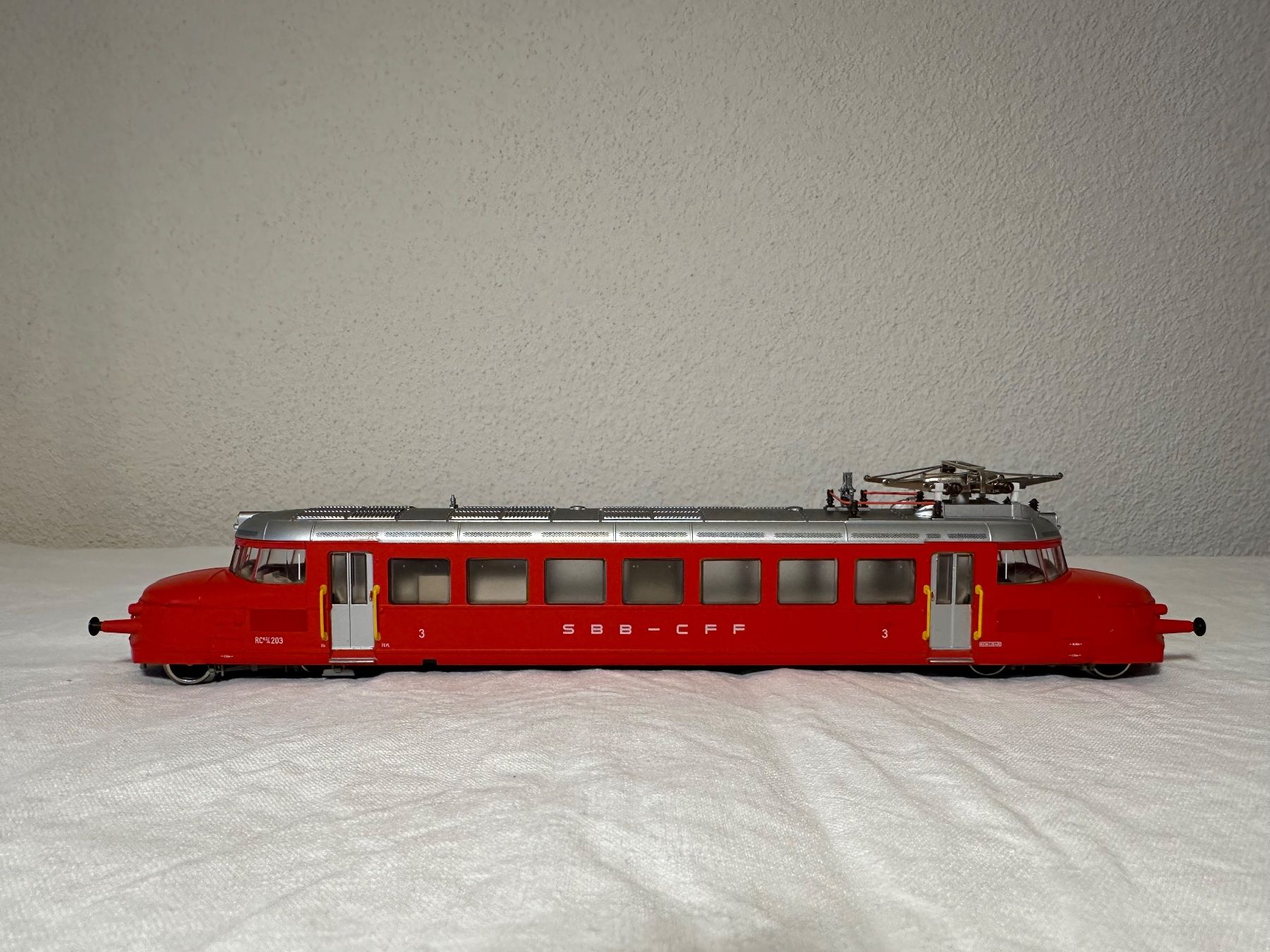 Märklin HO Roter Pfeil RBe 2/4 (Neu (gemäss Beschreibung)) in Baar für ...