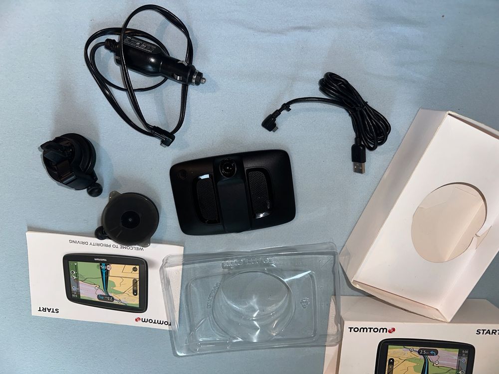 TomTom Start 52 GPS-Navi mit Lifetime Map Update Europa (Gebraucht) in Aarau für CHF 39 – mit ...